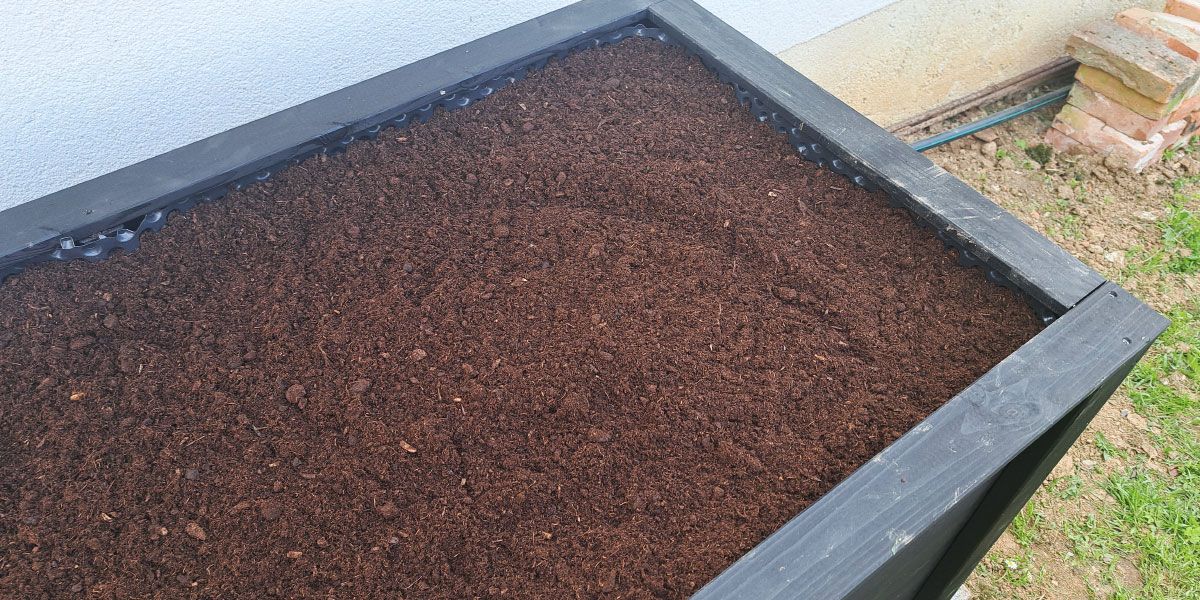 Napaka, ki jo naredi večina pri visokih gredah